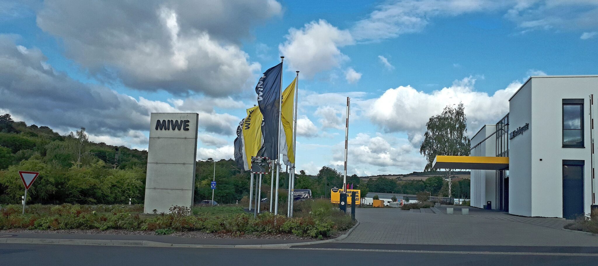 IG Metall Team bei MIWE in Arnstein: Großer Zuspruch für das Projekt Tarifvertrag | IG Metall ...